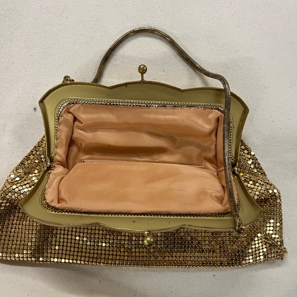 Bags | Vintage Victorian Gold Chainmail Mesh Purse | Poshmark